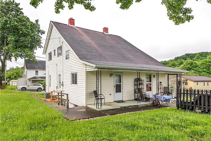 23 Ring St, Rural Ridge, PA 15075 | Zillow