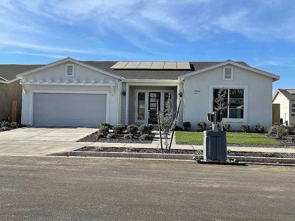 434 E Tyler Ct, Visalia, CA 93291 | Zillow