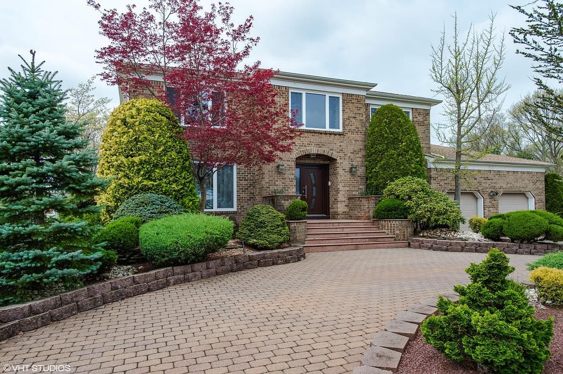 54 Robertsville Rd, Marlboro, NJ 07746 | Zillow