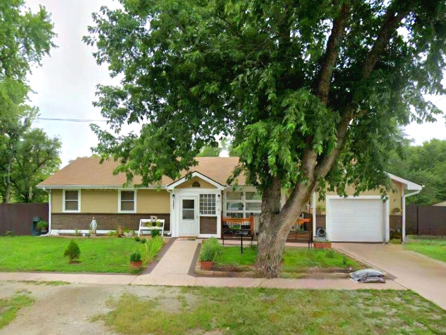 131 Walker St, Emmett, KS 66422 | Zillow