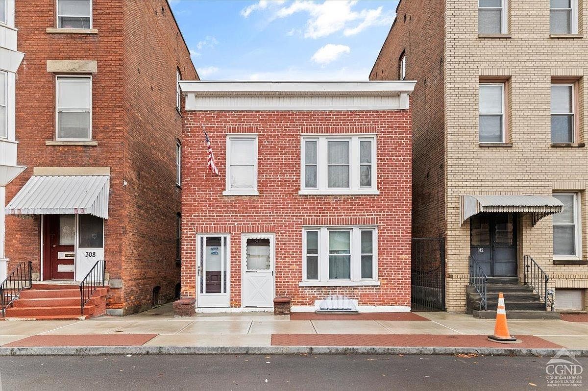 310 4th St, Troy, NY 12180 | Zillow