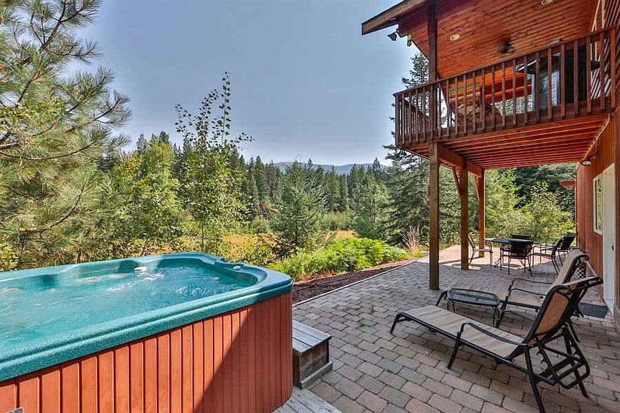 11890 Shugart Flats Rd, Leavenworth, WA 98826 | Zillow