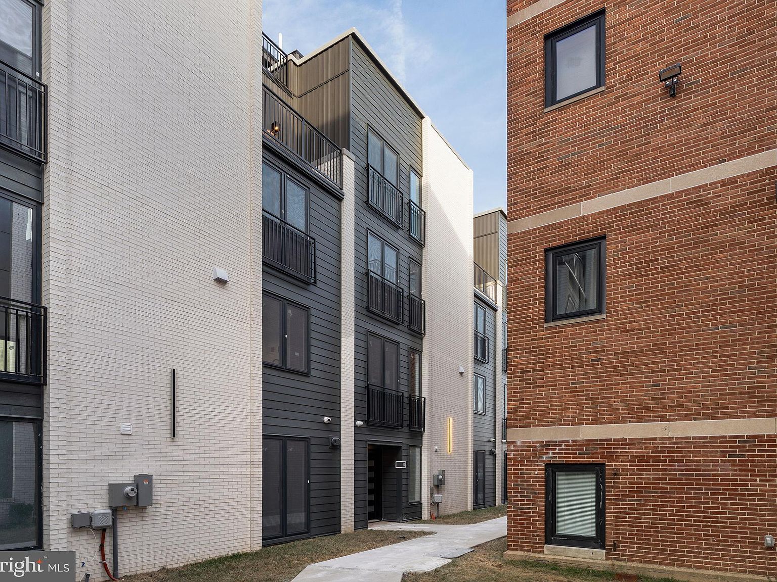 1843 Hartranft St UNIT 10, Philadelphia, PA 19145 | MLS #PAPH2440476 ...