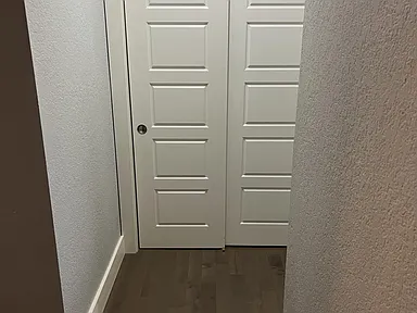 James Howie Block - 260-280 W 17th St Dubuque IA | Zillow