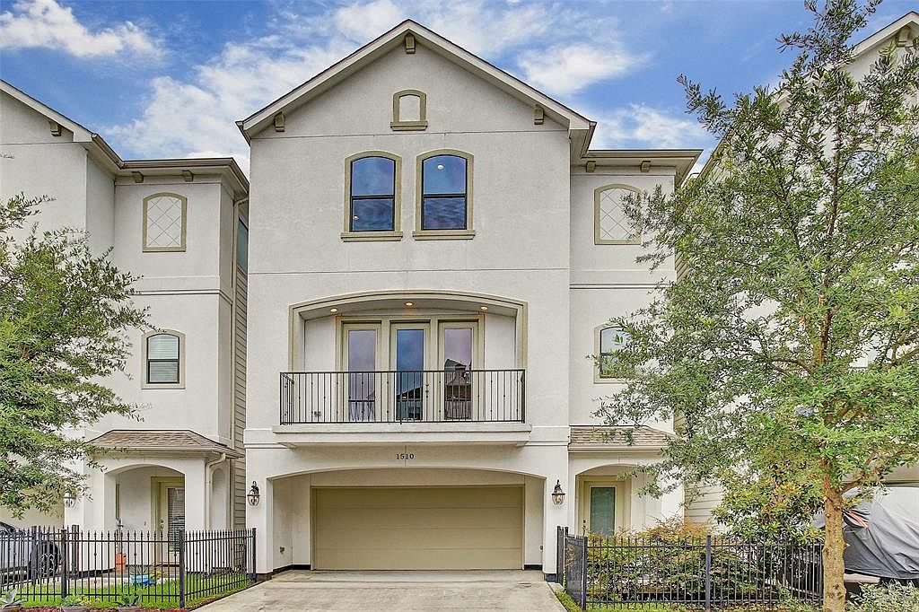 1510 Johnson St, Houston, TX 77007 | Zillow