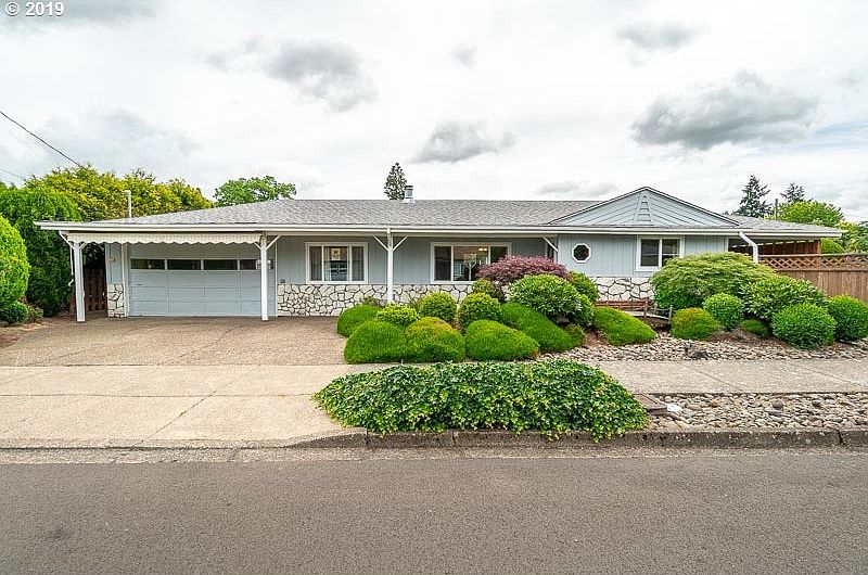 1224 SW Gilorr St, Mcminnville, OR 97128 | Zillow