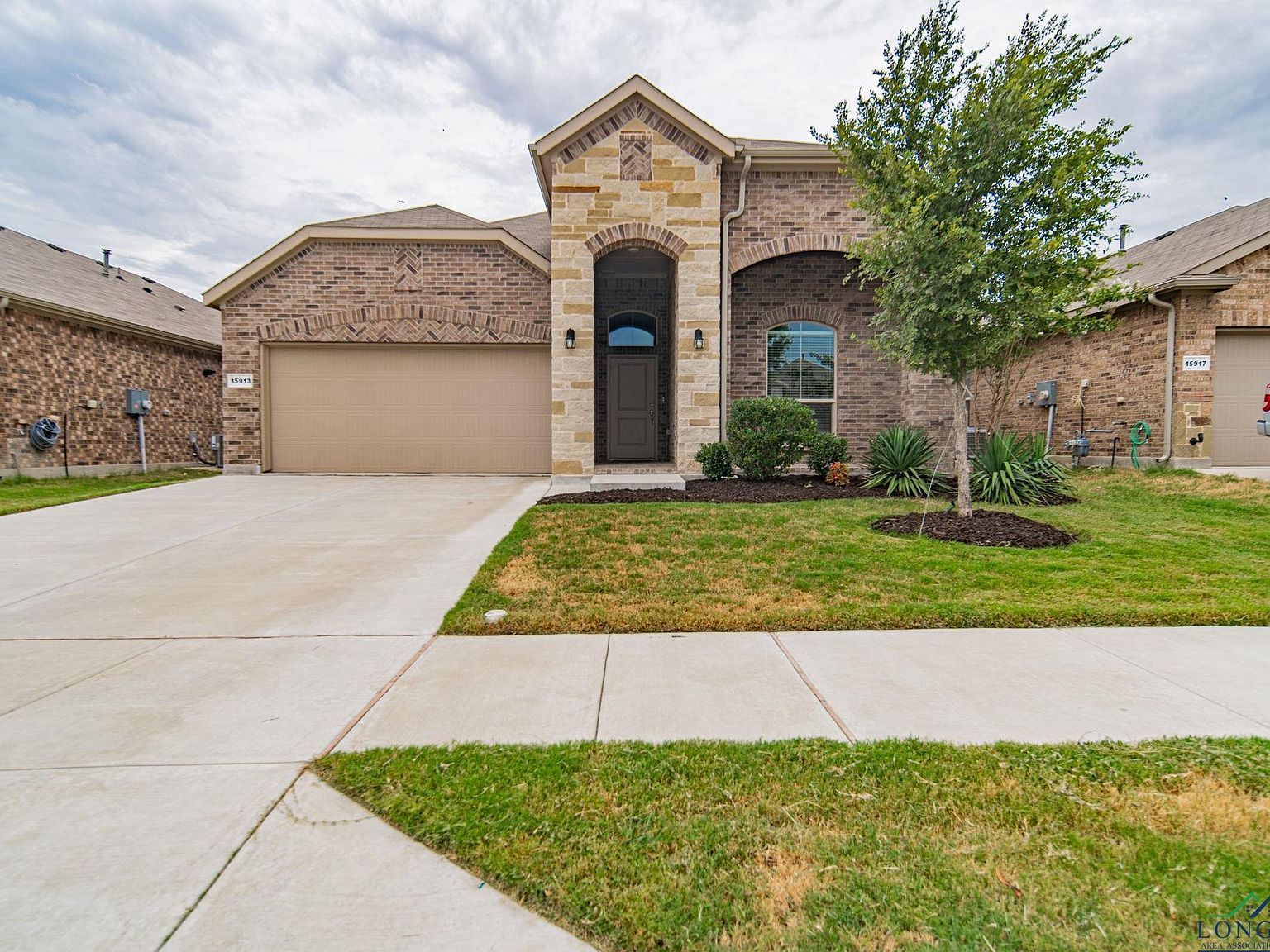 15913 Chancery Ln, Justin, TX 76247 | Zillow