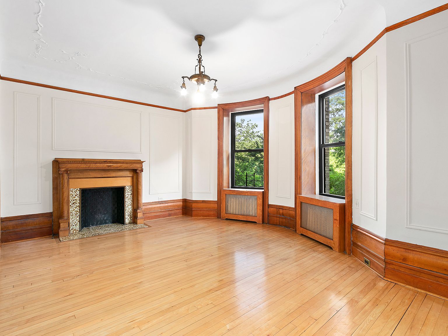 250 Riverside Dr APT 33, New York, NY 10025 | Zillow