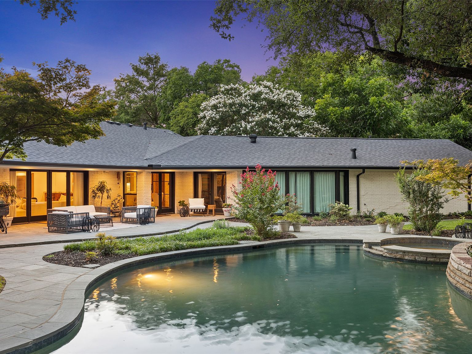 11220 Inwood Rd, Dallas, TX 75229 | Zillow