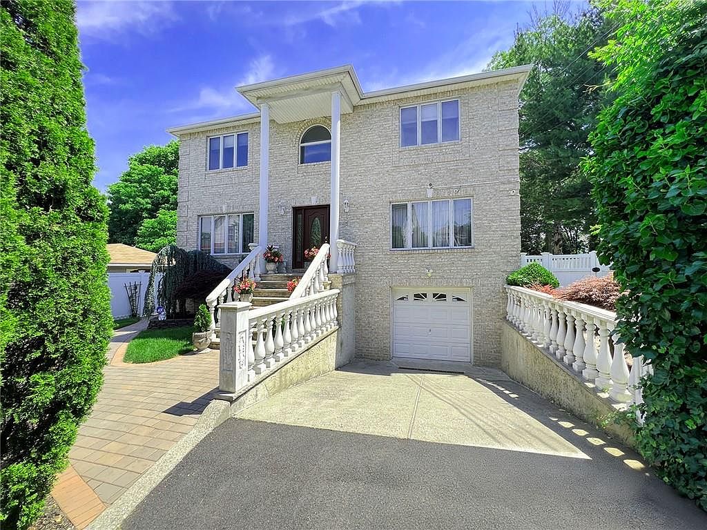 229 Yetman Ave, Staten Island, NY 10307 | Zillow