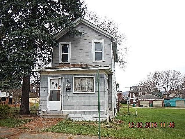 614 Emerson Ave, Farrell, PA 16121 | Zillow