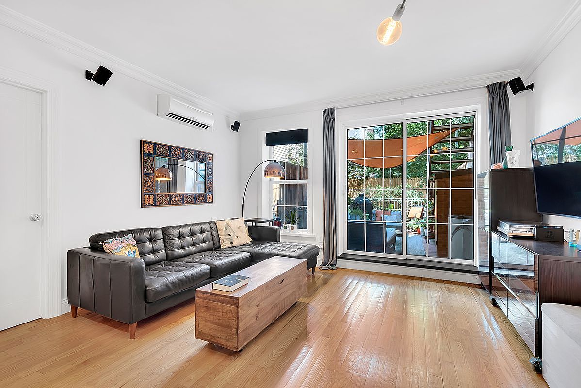 137 Java St APT 1B, Brooklyn, NY 11222 | Zillow