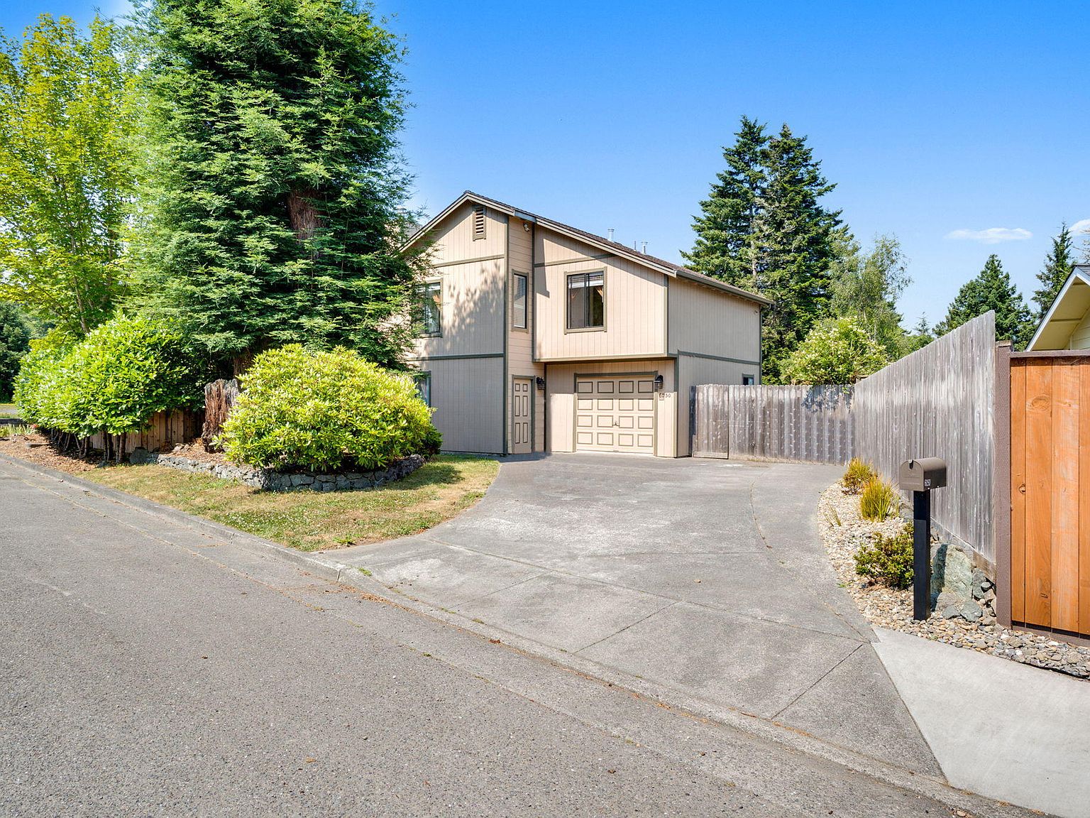 6050 Walnut Dr, Eureka, CA 95503 | MLS #264775 | Zillow