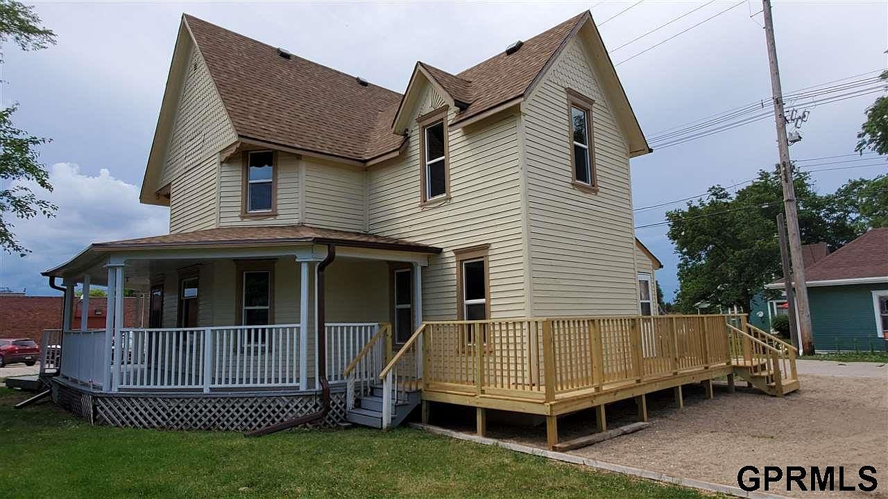 110 N 3rd St, Lyons, NE 68038 | Zillow