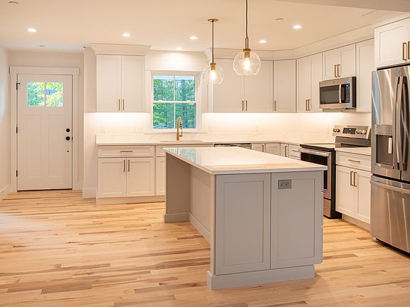 152 Tamrox Drive, Kennebunkport, ME 04046 | Zillow