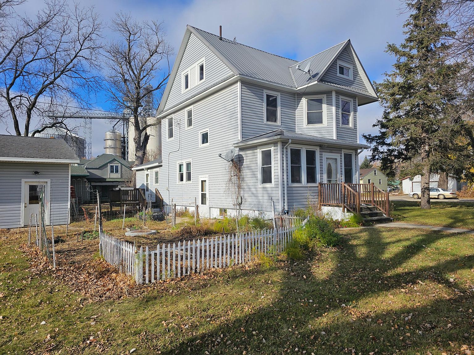 801 Smith Ave, Ruthton, MN 56170 | Zillow