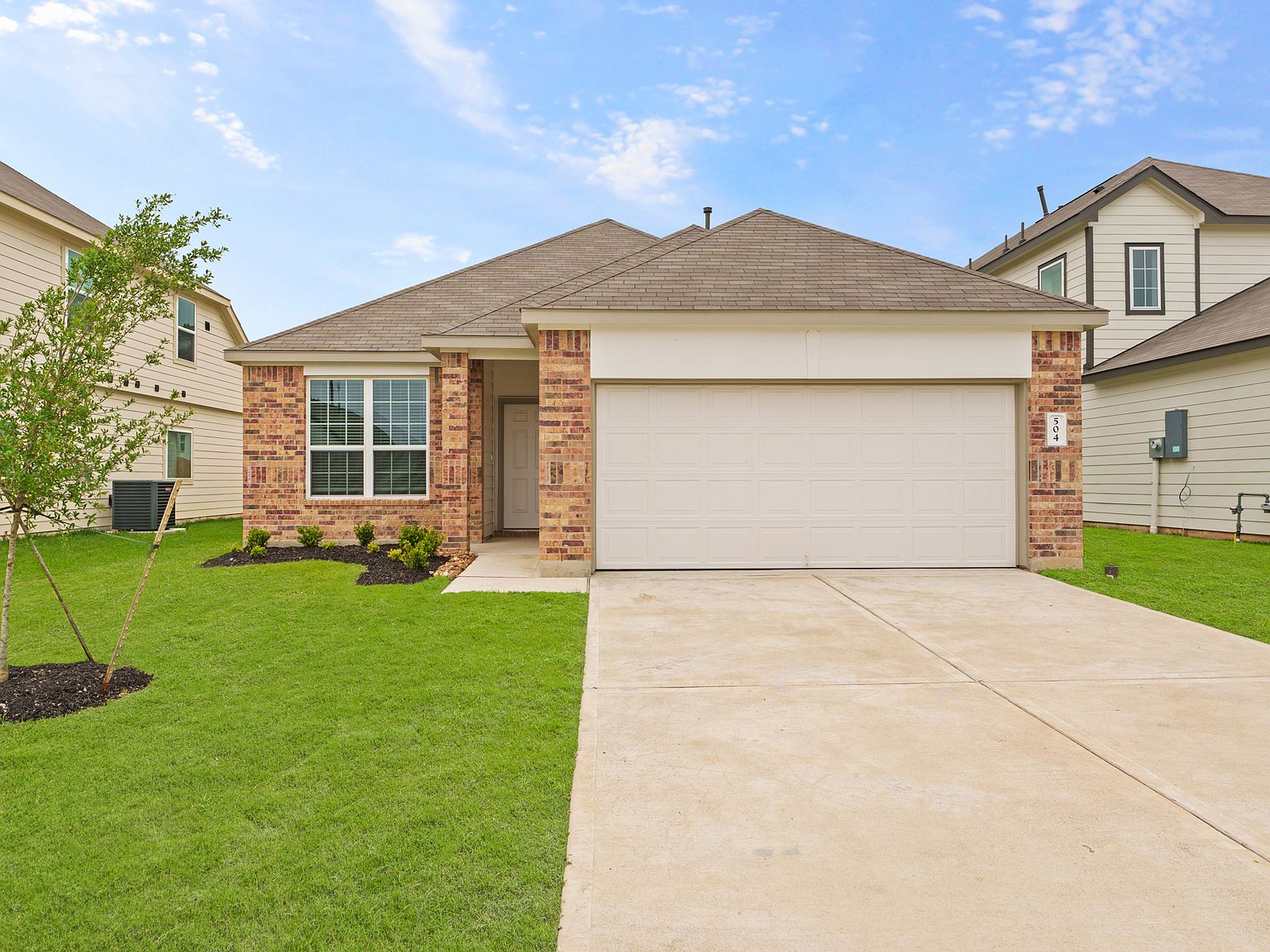 504 Black Bear Dr, Huntsville, TX 77340 | Zillow