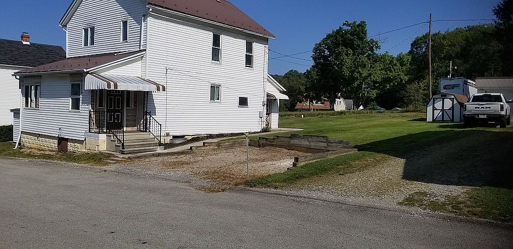 112 1st St, Acosta, PA 15541 | Zillow