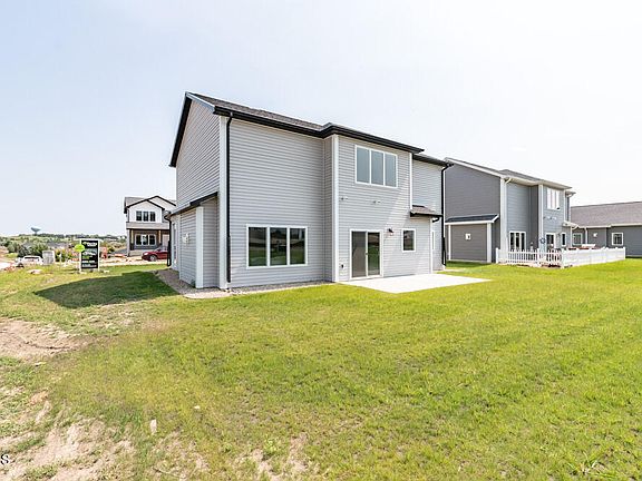 4801 Cornice Dr, Bismarck, ND 58503 | MLS #4010251 | Zillow