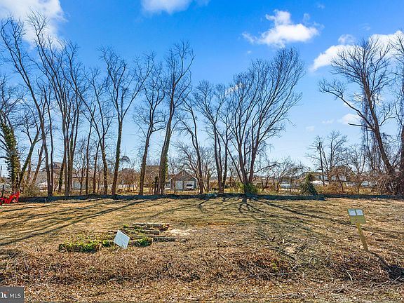 2001 Poplar Ridge Rd, Pasadena, MD 21122 | MLS #MDAA2104180 | Zillow