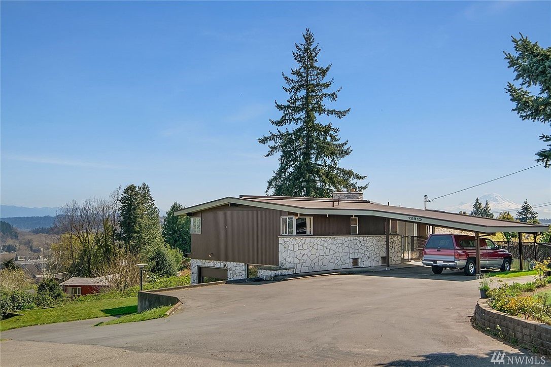 12812 84th Ave S, Seattle, WA 98178 | Zillow
