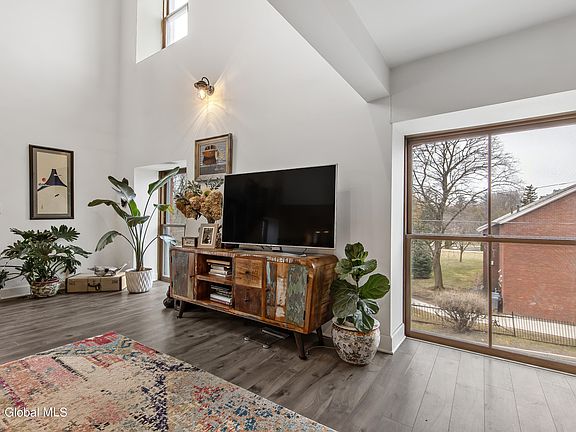 5 Spring Street APT 202, Saratoga Springs, NY 12866 | MLS #202320160 ...