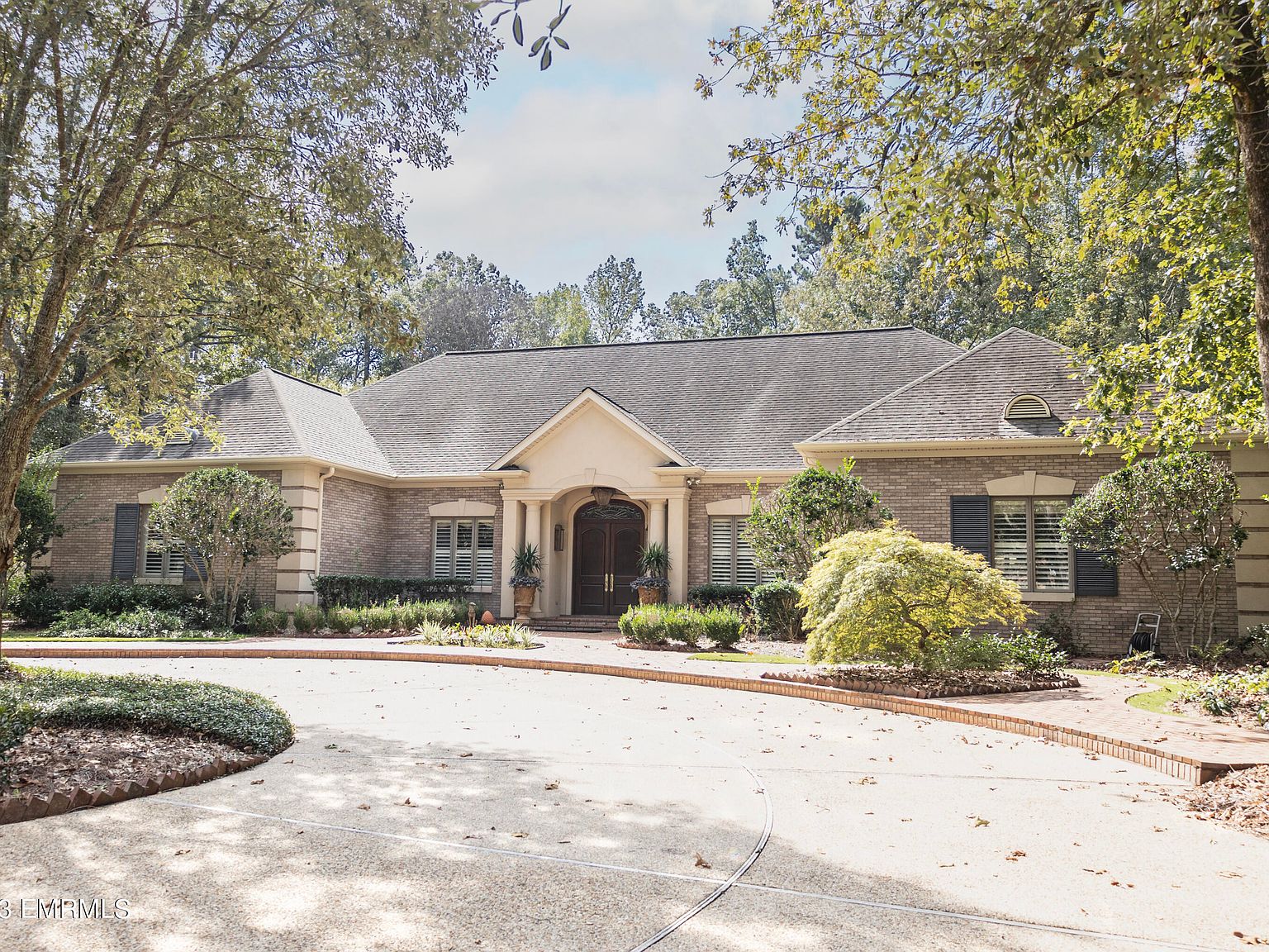 7590 Lake Cove Dr, Meridian, MS 39305 | MLS #23-846 | Zillow