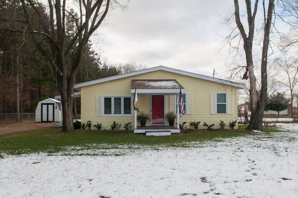 6672 S Dennison Rd, Plainwell, MI 49080 | Zillow