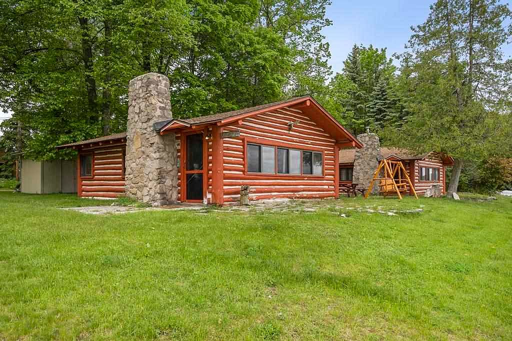 1400 Michigan Ave, East Jordan, MI 49727 | MLS #476424 | Zillow