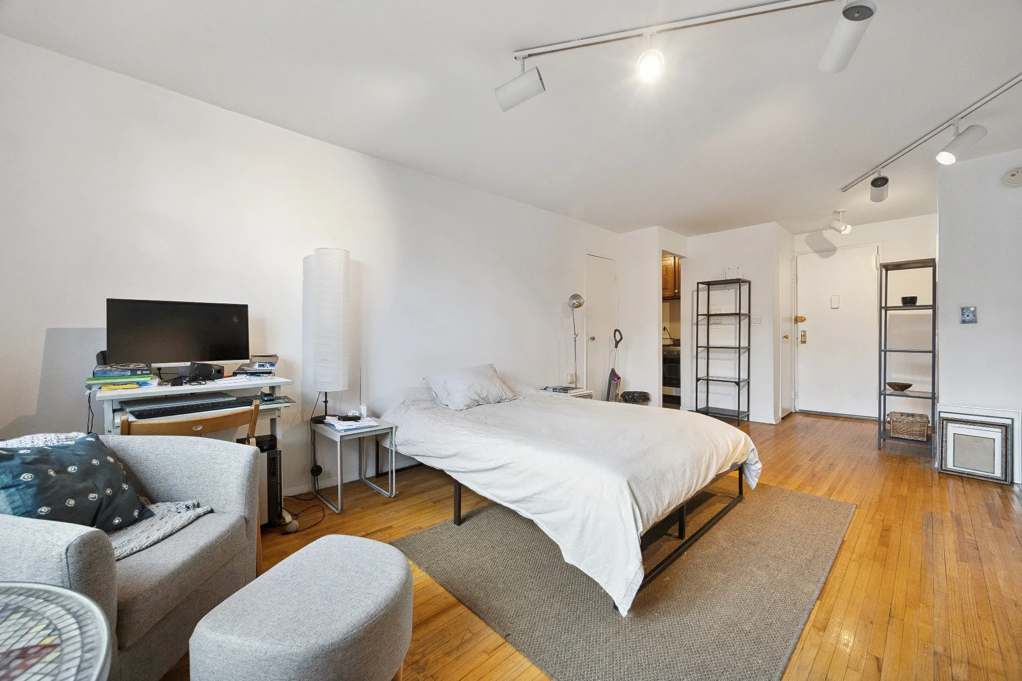 166 West 76th Street #5B in Upper West Side, Manhattan | StreetEasy