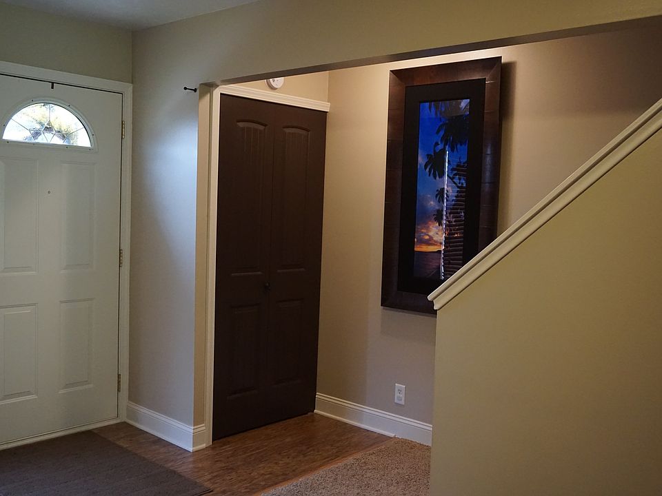 148 Arbor Ct, Omaha, NE 68108 | Zillow