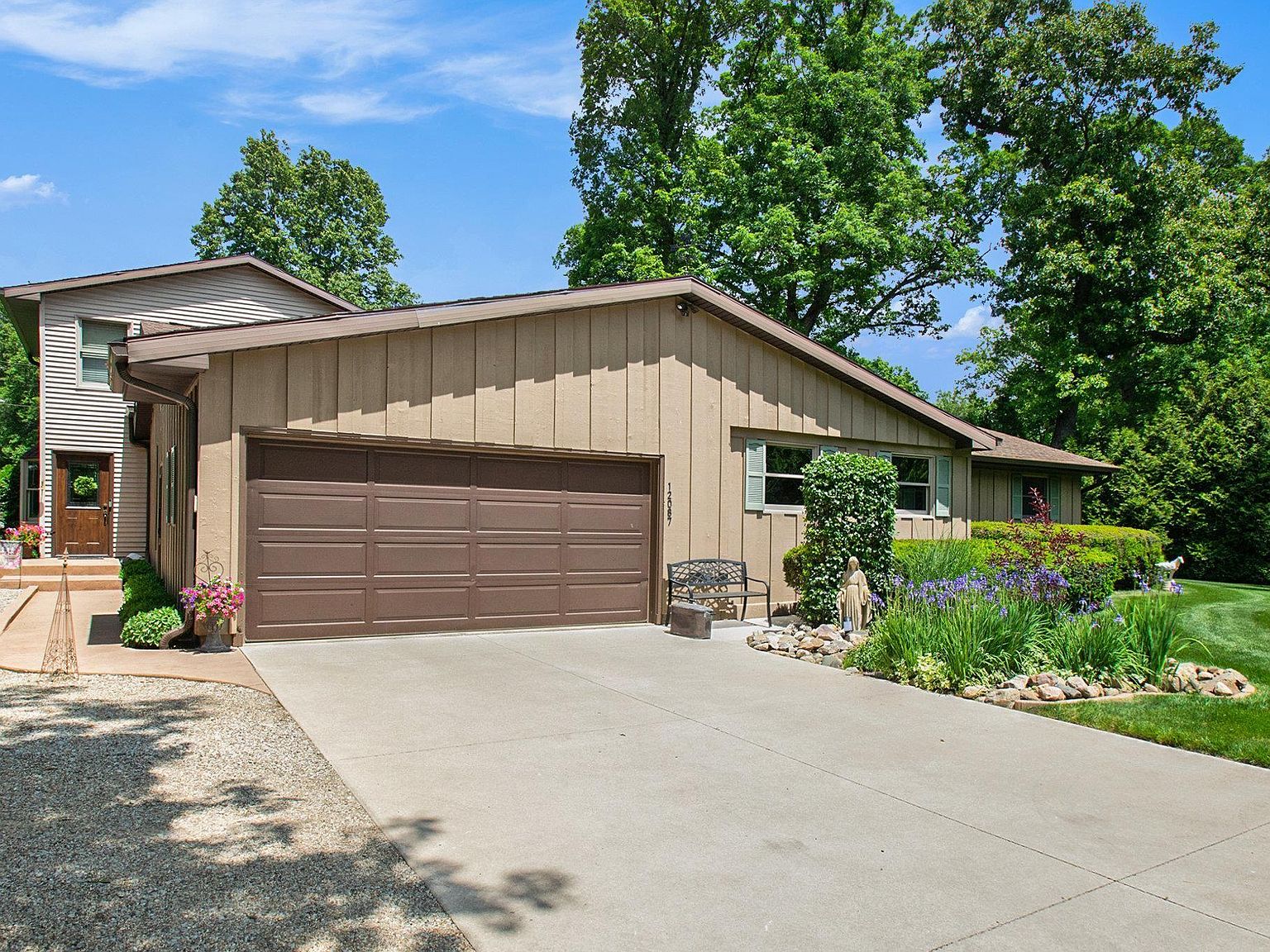 12087 Day Rd, Mishawaka, IN 46545 | MLS #202323067 | Zillow