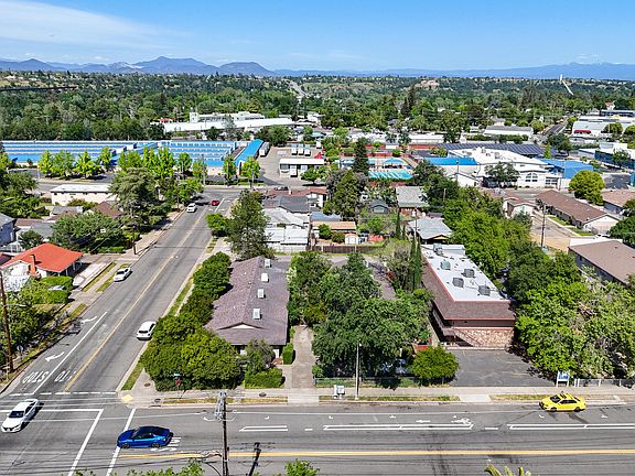1115-1117 West St, Redding, CA 96001 | Zillow