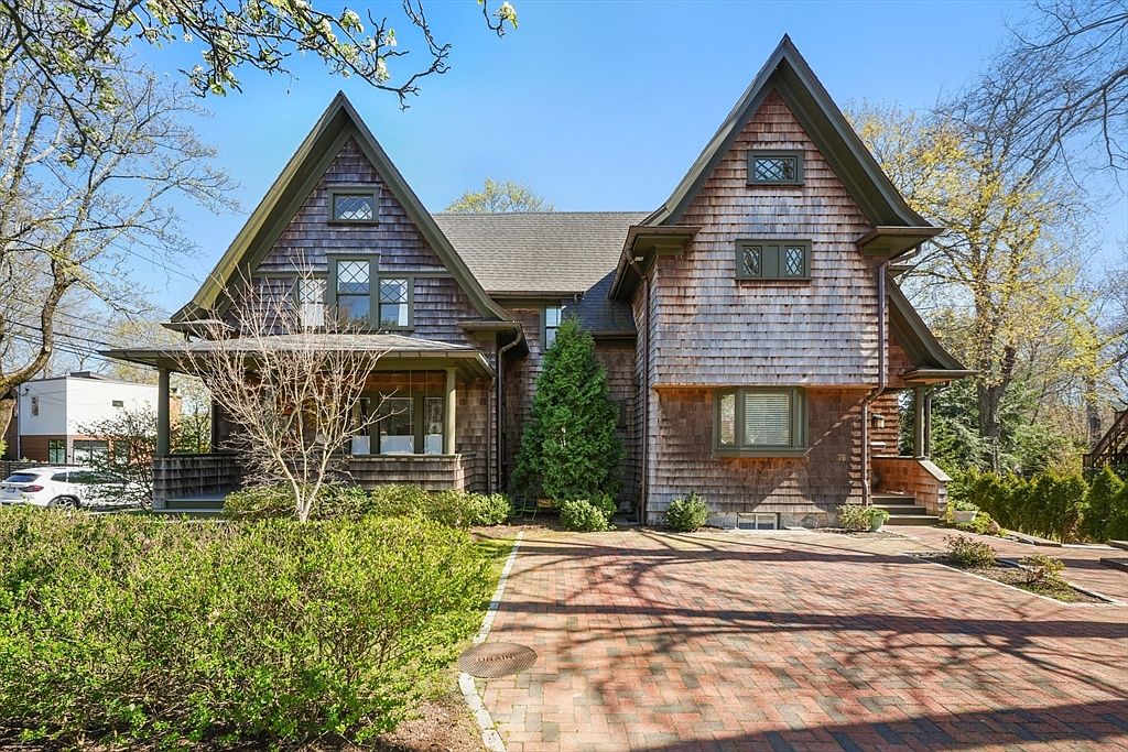 76 Fuller St, Waban, MA 02468 | Zillow