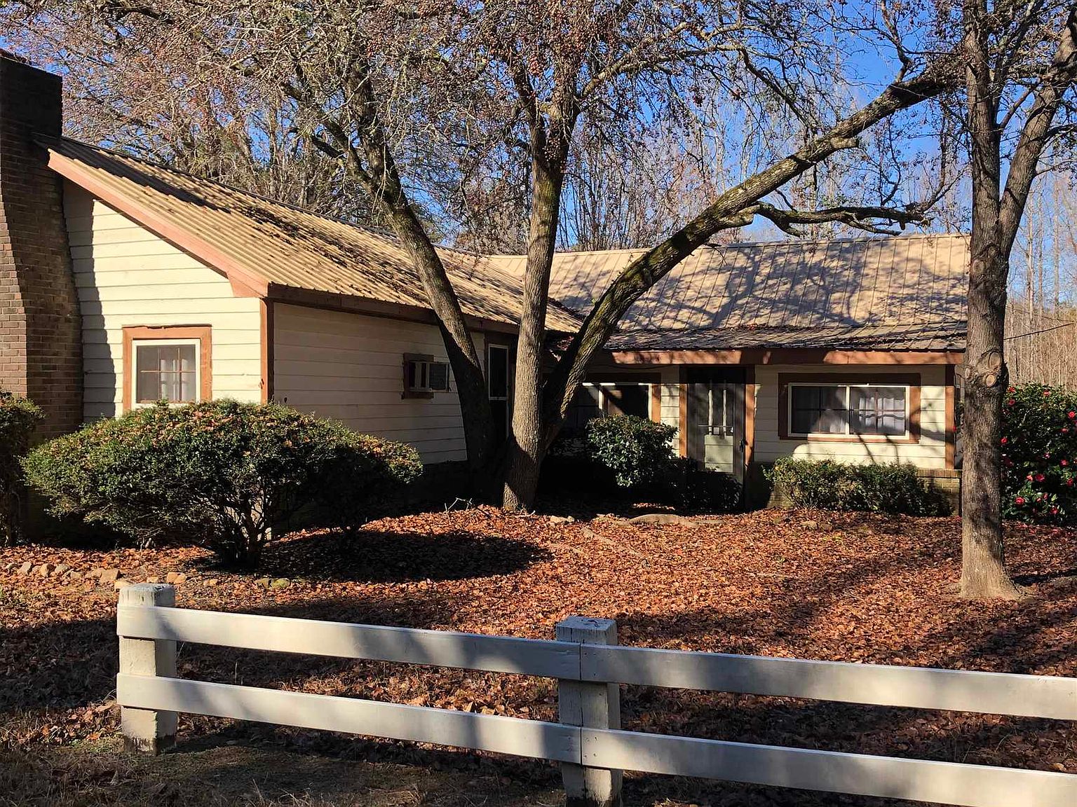 8250 Chipley Hwy, Pine Mountain, GA 31822 | Zillow