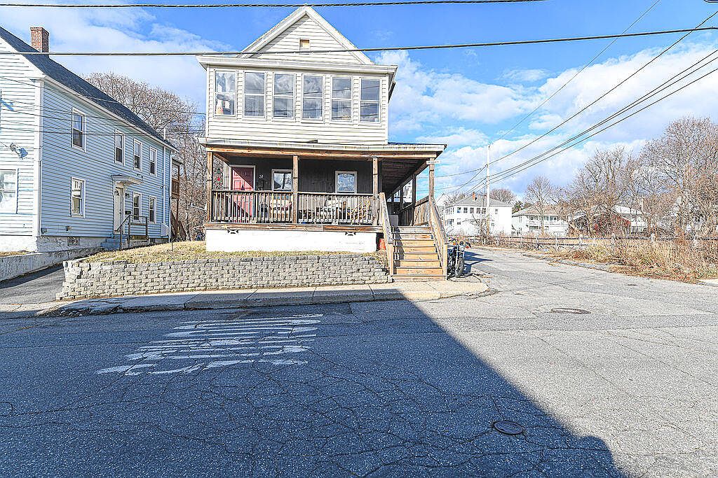 24 Thompson Street, Sanford, ME 04073 | Zillow