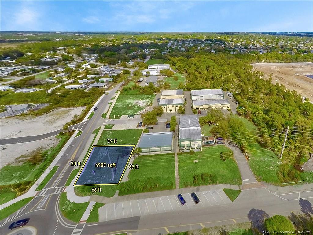 1501 NE Cardinal Ave, Stuart, FL 34994 | Zillow