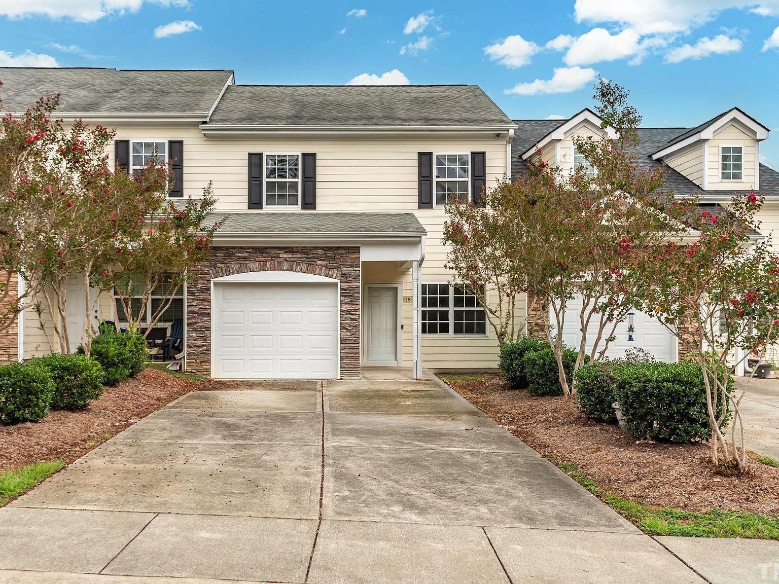 18 Beechleaf Ct, Clayton, NC 27520 | MLS #2535061 | Zillow