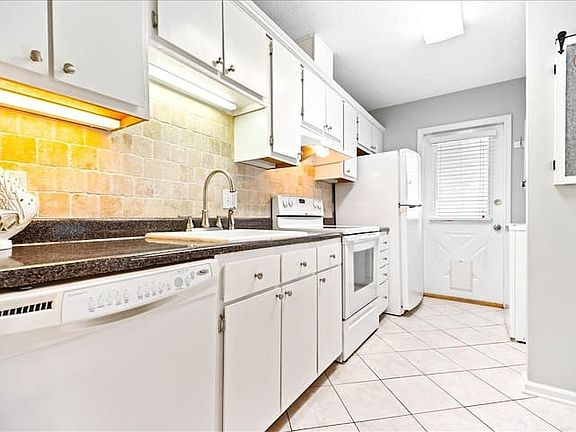 1000 Sea Island Rd #63, Saint Simons Island, GA 31522 | MLS #1644760 ...