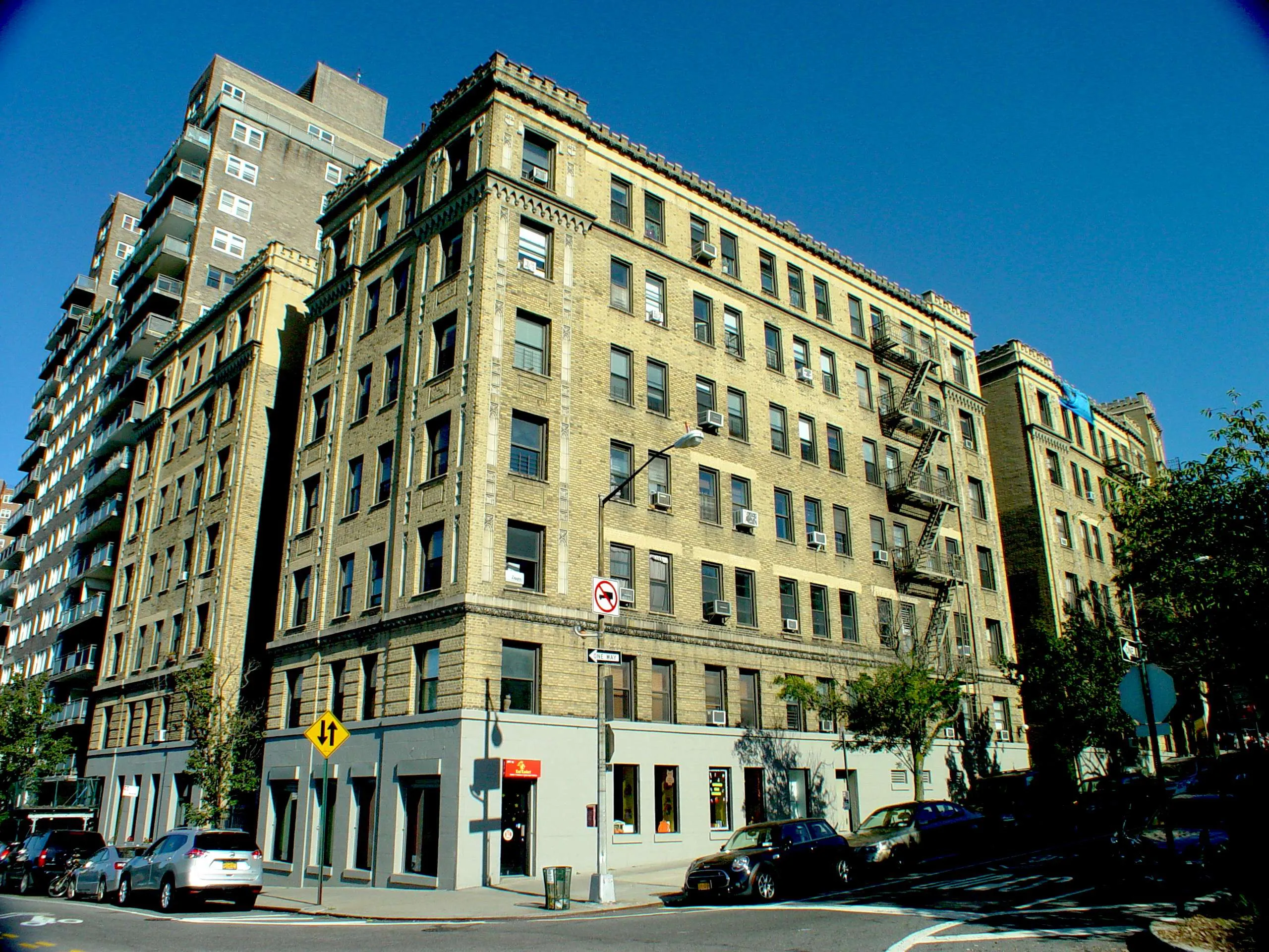 875 West 181st Street in Hudson Heights : Sales, Rentals, Floorplans ...
