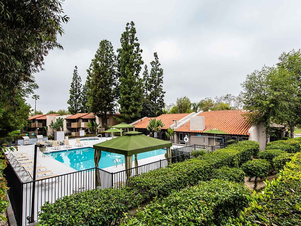 SYCAMORE LANE APARTMENT HOMES - 25162 Charlinda Dr Mission Viejo CA ...
