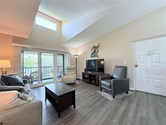1871 Pine Ridge Way W APT H3, Palm Harbor, FL 34684 | Zillow