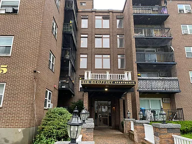 183 Main St Malden MA | Zillow