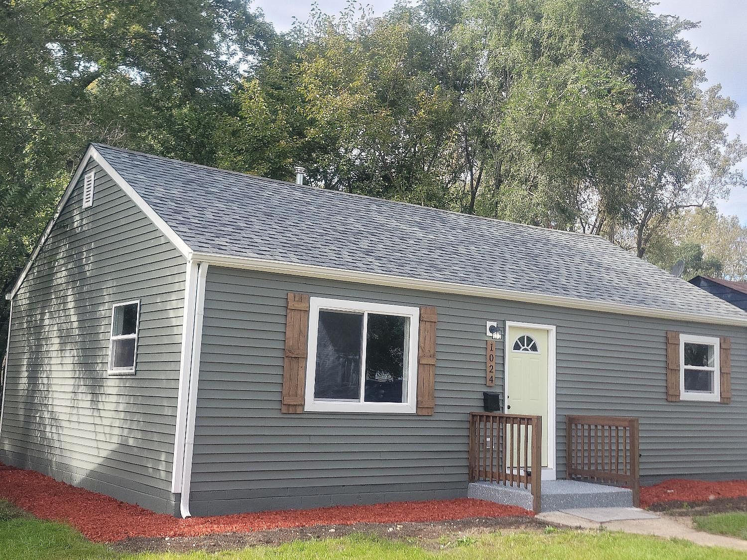 1024 Clark Rd, Gary, IN 46406 | MLS #542689 | Zillow