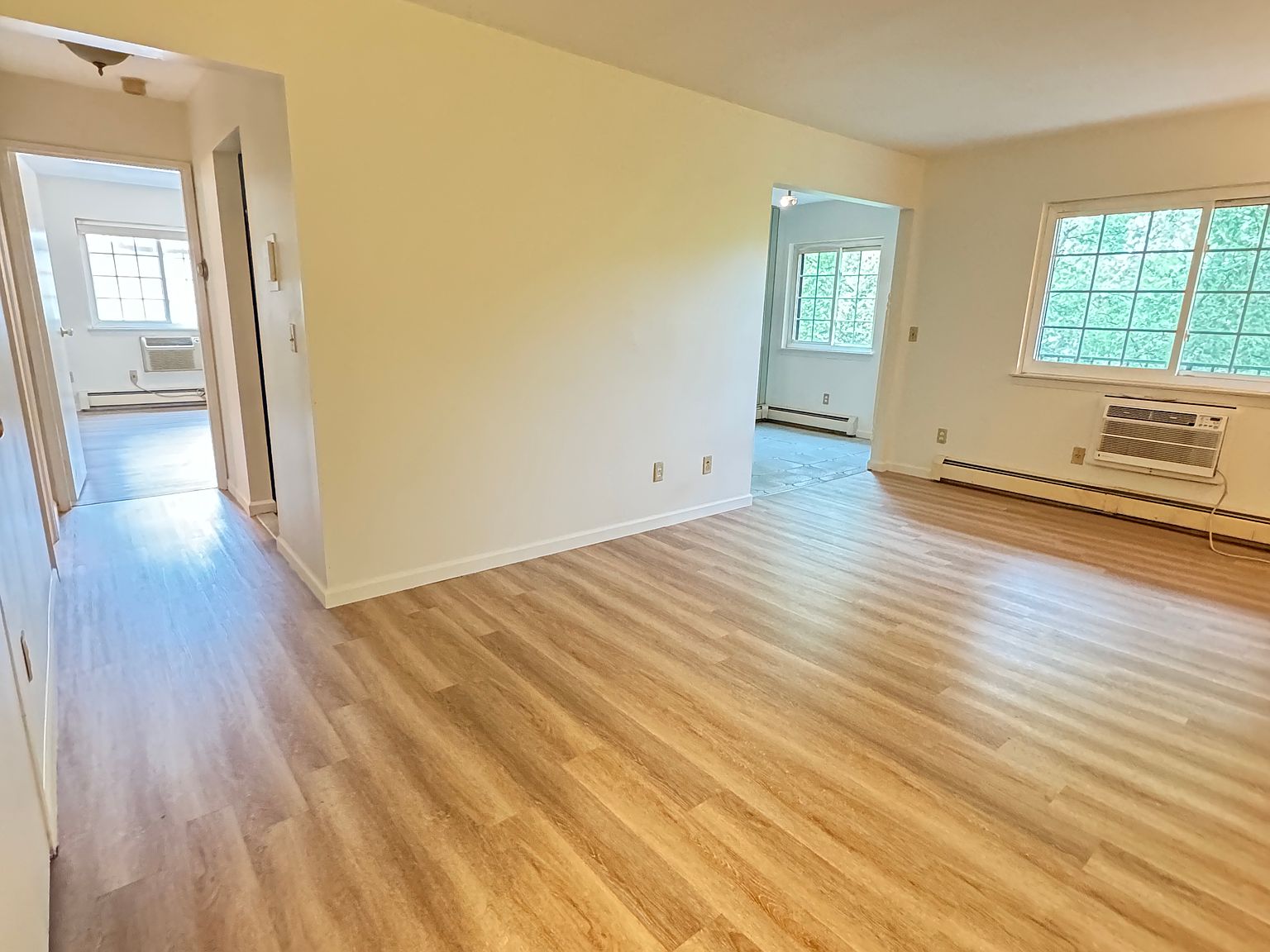 160 Devon Loop APT 10, Staten Island, NY 10314 | Zillow
