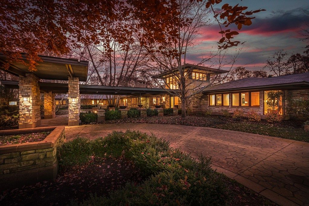 165/197 Schneider Rd, Elburn, IL 60119 | Zillow
