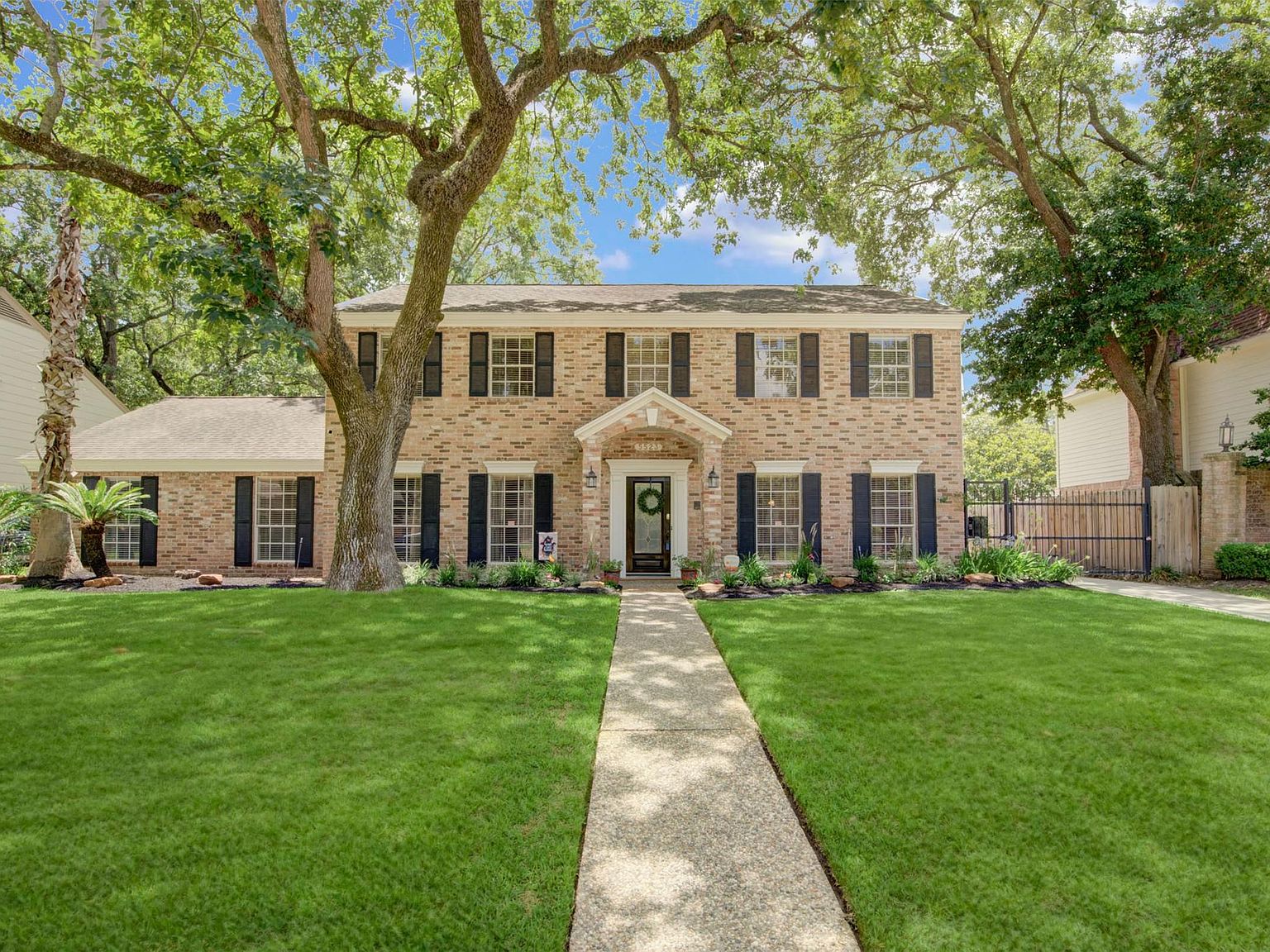 5523 Boyce Springs Dr, Houston, TX 77066 | Zillow