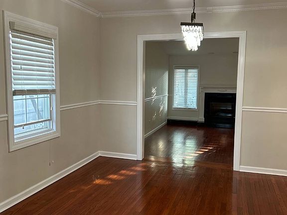 18 Spruce St, Hicksville, NY 11801 | Zillow