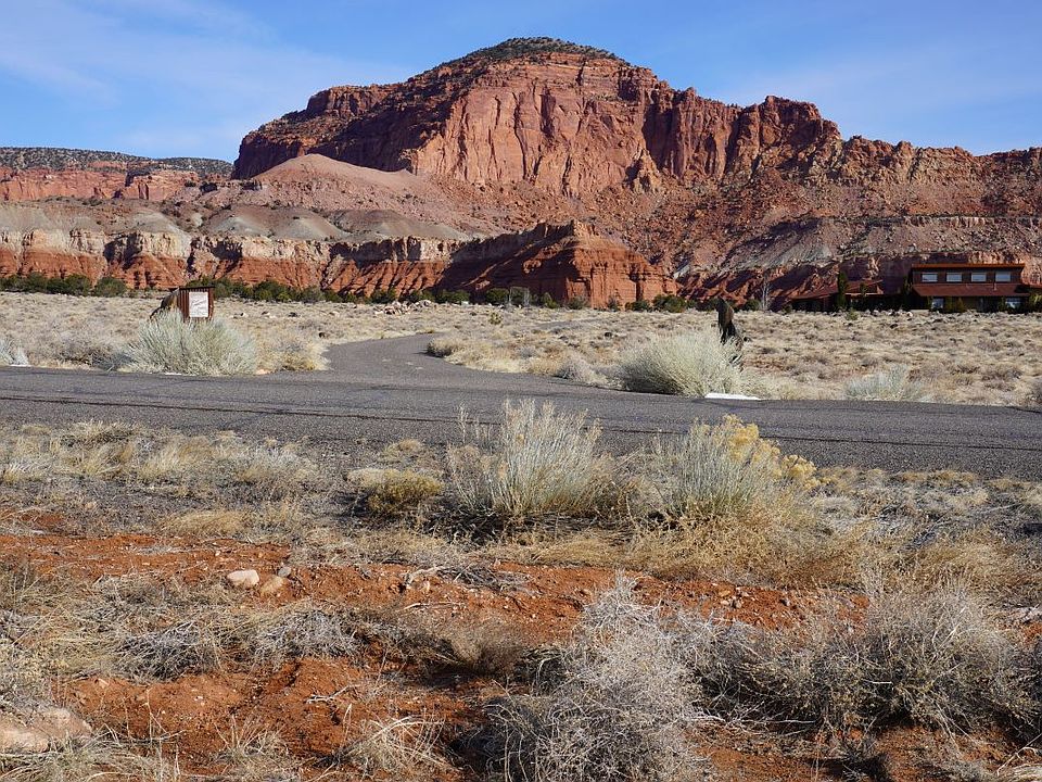 50 E Sleeping Rainbow Dr N, Torrey, UT 84775 | MLS #1987968 | Zillow