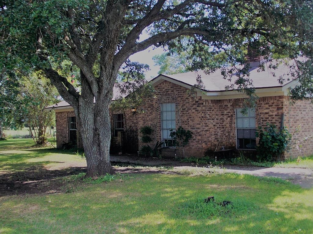 3013 Waldeck Rd, West Columbia, TX 77486 | Zillow